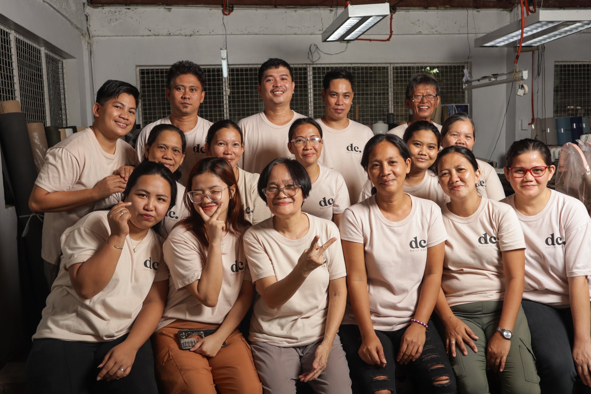 About Us – dailycarryph
